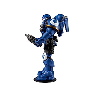 McFarlane Toys Warhammer 40,000 Ultramarines Reiver with Bolt Carbine & Base 7" Action Figure