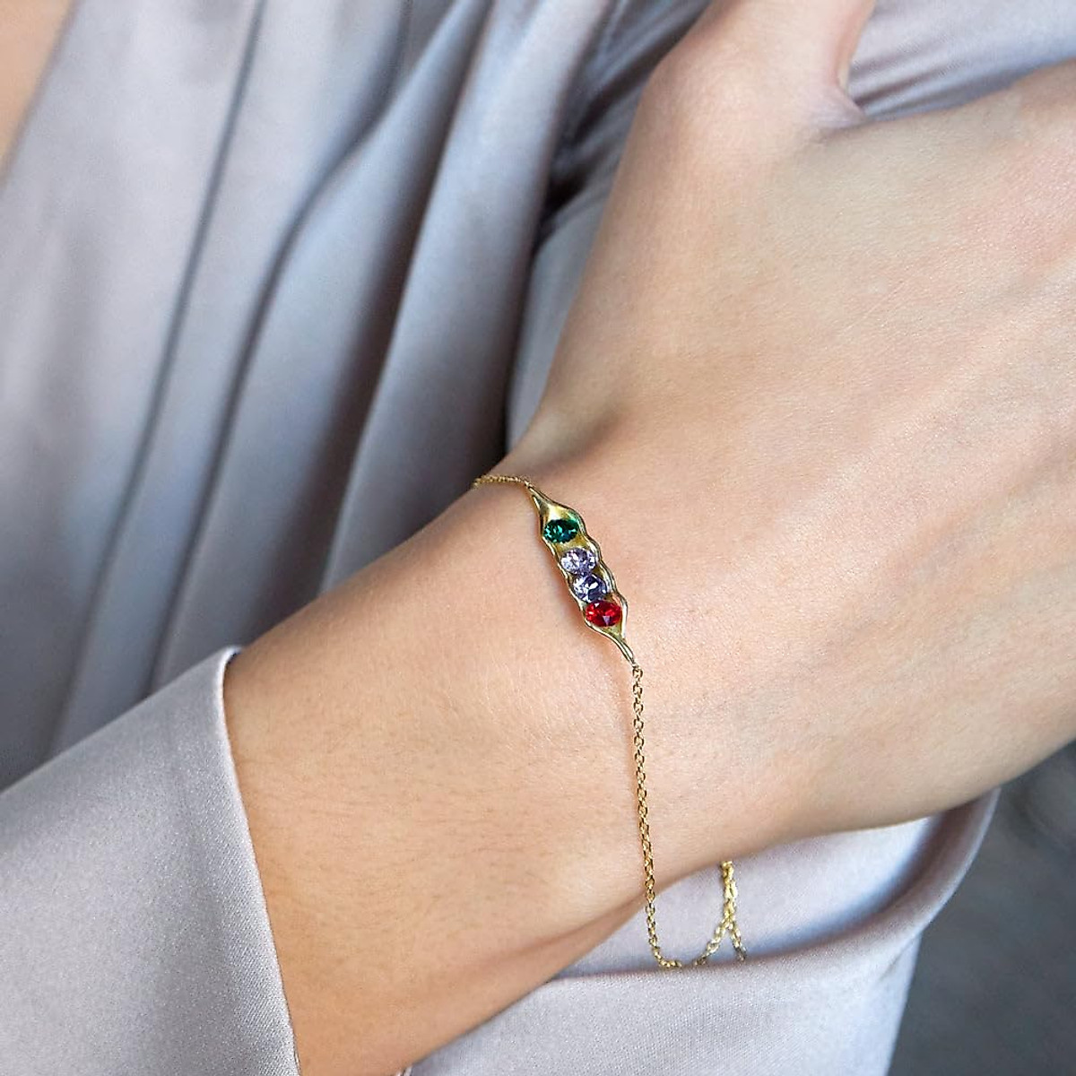 EVE'S ADDICTION 4 Peas in a Pod Birthstone Bracelet - Gold Personalized Birthstone Bracelet - Birthstone Jewelry - Mother's Bracelet Gift for Mom - Gifts for Mom