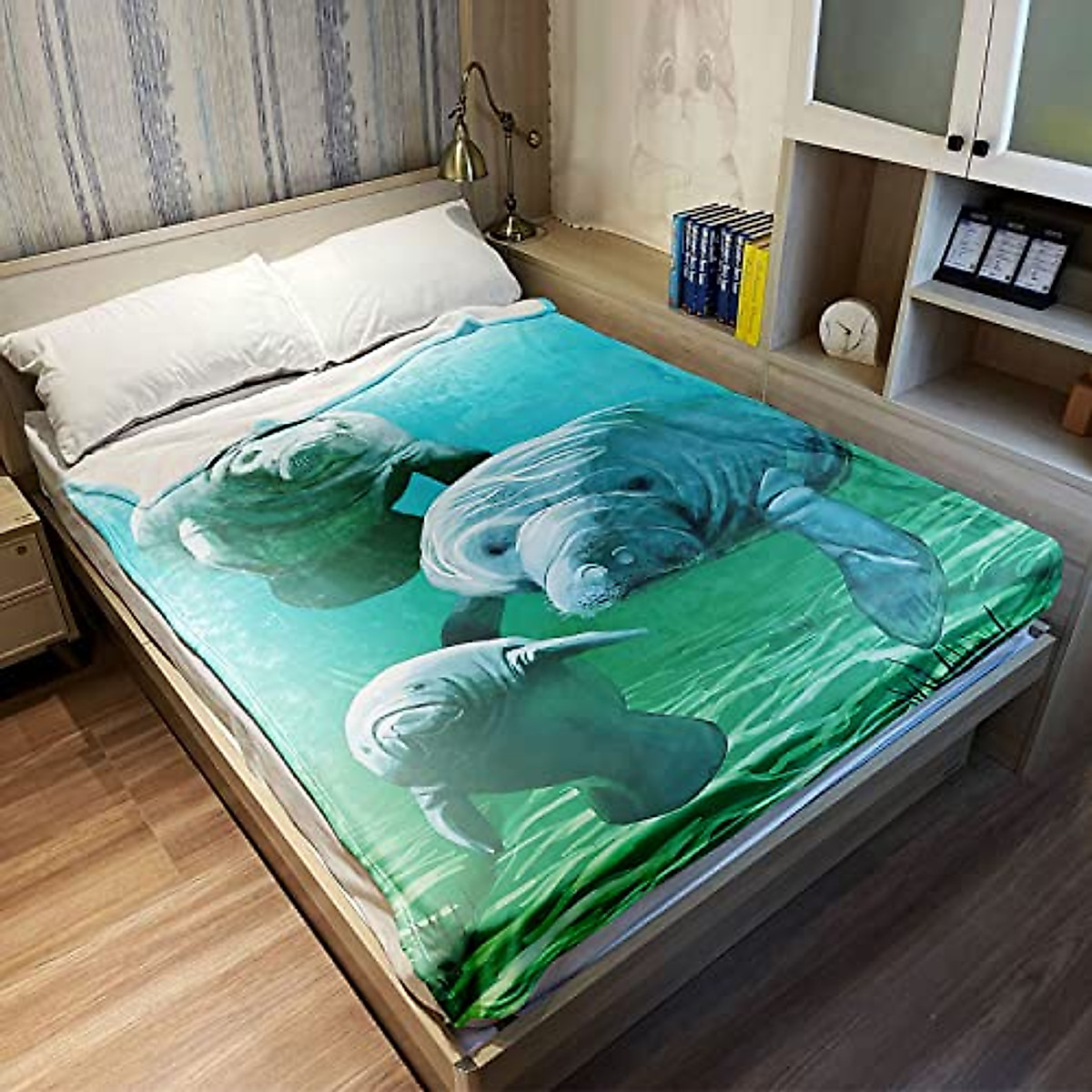 40x50 Blanket Comfort Warmth Soft Plush Throw for Couch Underwater Manatee Family Green