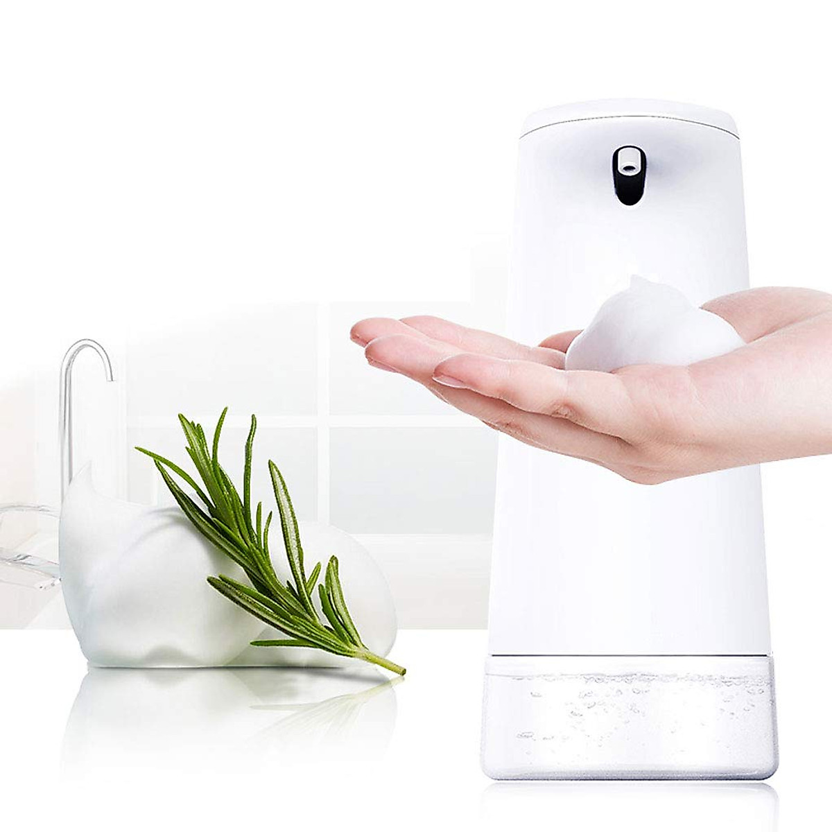 TGRTY Soap Dispenser Liquid Dispenser Induction Foam Dispenser Foam Dispenser Liquid Distributor Liquid Foam Dispenser Lotion Dispenser (Color : White)