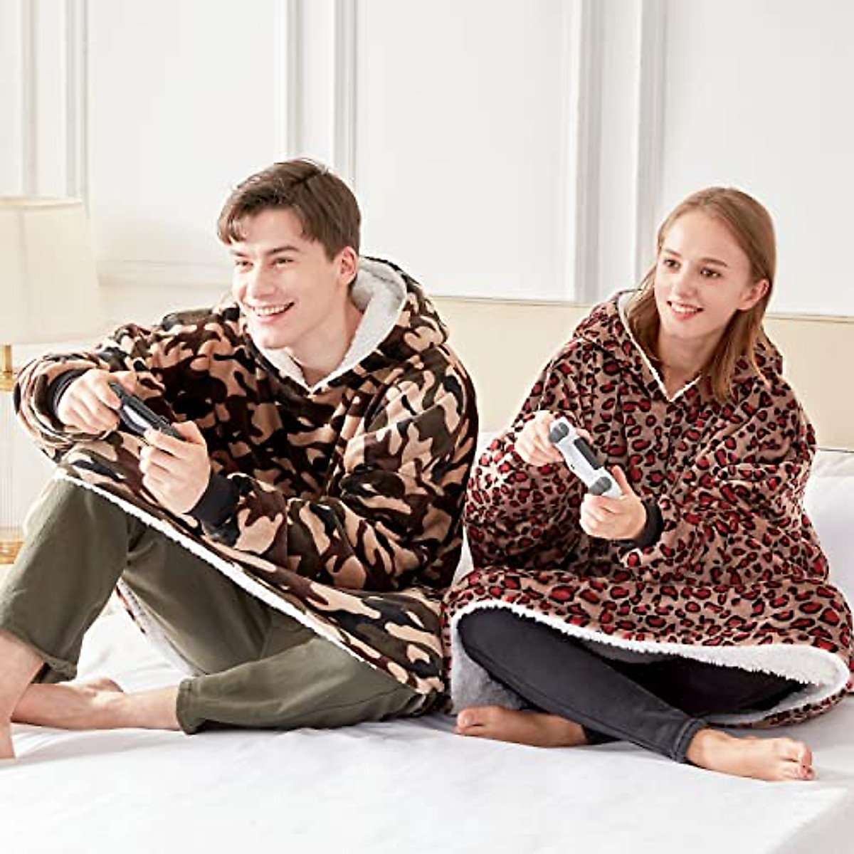 OCTROT Wearable Blanket Hoodie, Fuzzy Soft Sherpa Oversized Blanket Sweatshirts for Women Men, Large Warm Cozy Plush Fleece Hooded Blankets Sweater with Giant Front Pocket for Adults Teens(Green Camo)