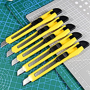 KINBRIEF 9mm Utility Knife Retractable Razor Box cutter for Cartons,Carboards compact Pack 5 with 10 Snap off Blades for Office and Home，yellow