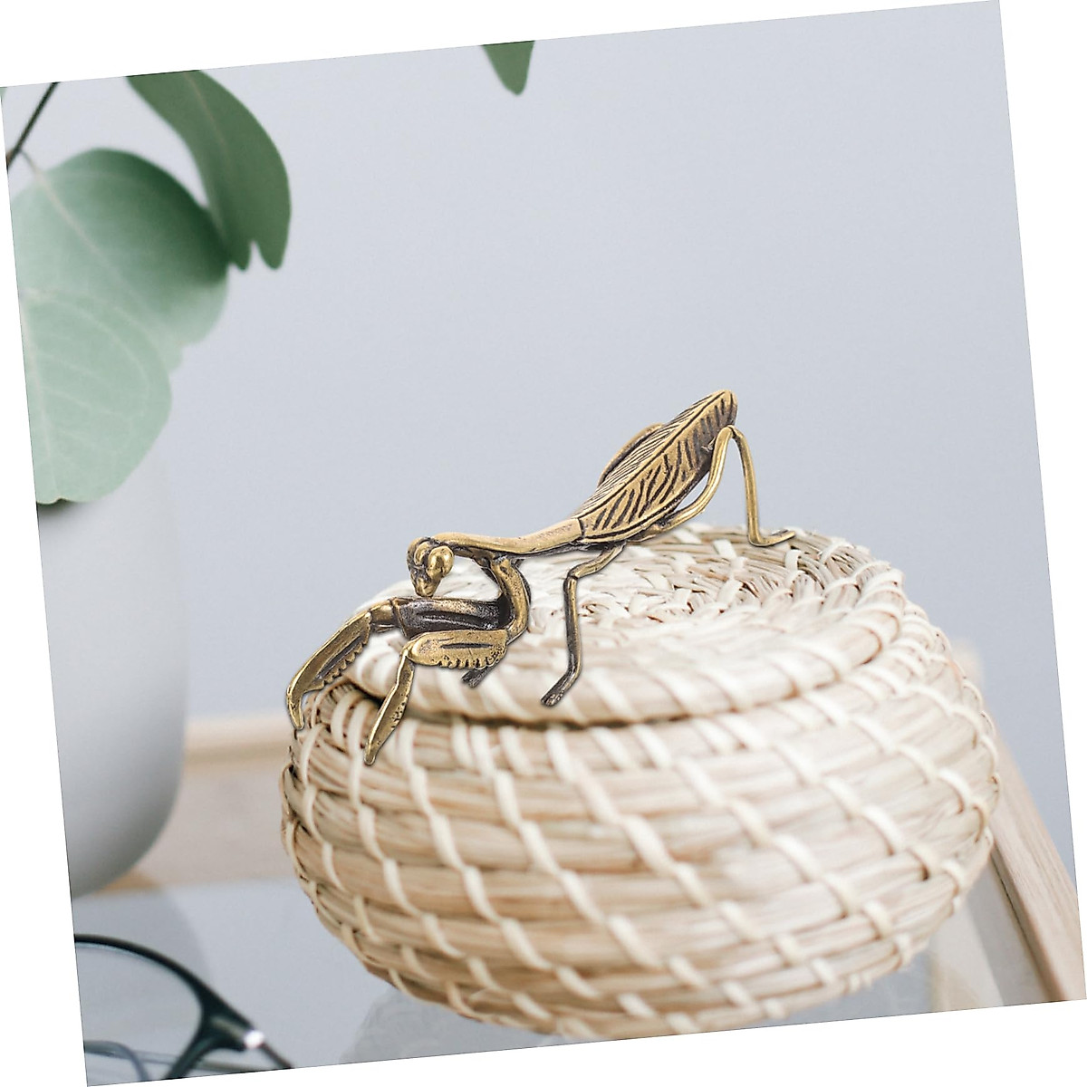 ULDIGI Tabletop Decor Mini Fairy Garden Animal Mini Mantis Model Desk Mantis Statue Novelty Mantis Decoration Ornament Good Luck Figurine Animal Statue Decor Animal Decor Retro Copper