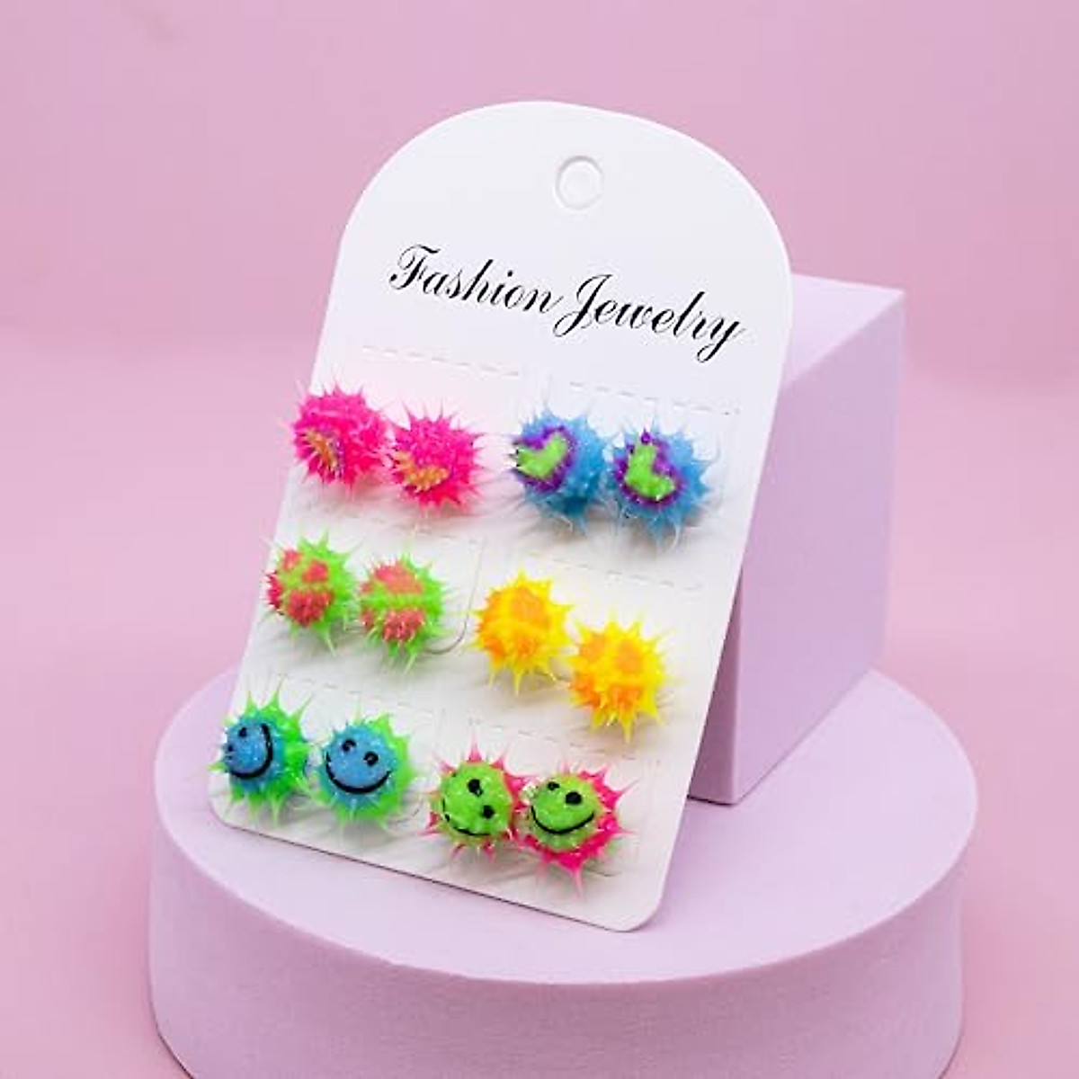 6 Y2K Earrings for Women, Glow in the Dark Silicone Stud Earrings Set, Smiley Face Earring Pack for Teen Girls, Kidcore Alt Girl Aesthetic Jewelry Accessories