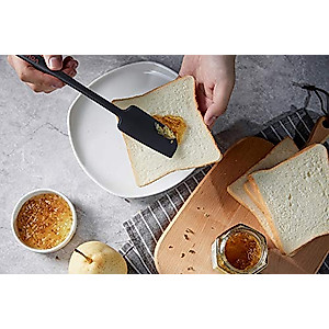 Silicone Jar Spatula, Small Rubber Scraper, Spatulas Silicone Heat Resistant, Seamless,Non StIck Cookware 11.2 Inch, Black.