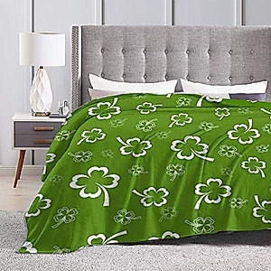TinaCobur Four Leaf Clover Soft Throw Blanket 40"x50" Lightweight Flannel Fleece Blanket for Couch Bed Sofa Travelling Camping for Kids Adults