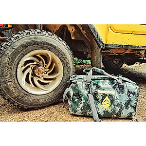 Skog Å Kust DuffelSak Waterproof Duffel Bag | 60L Yellow