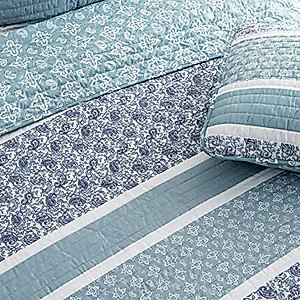 Great Bay Home 3-Piece Reversible Blue Full/Queen Quilt Comforter with 2 Shams | Lightweight, All-Season, Cozy, Modern Bedspreads | Paisley Coverlet Sets | Kadi Collection