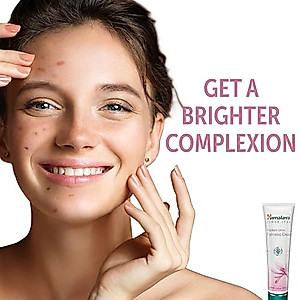 Himalaya Radiant Glow Fairness Cream for Dark Spots, Eye Bags and Under Eye Circles, Free from Parabens and Bleach, Moisturizing and Brightening Cream with Saffron and Alfalfa, 3.52 oz (100 g)