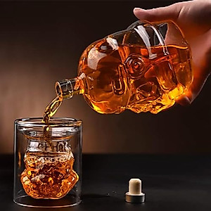 AUTIORE Whisky Decanter Set Transparent Creative With 2 Glasses, Whisky Carafe for Wine, Vodka, Scotch, Bourbon, Liquor, 1 x Flask Carafe Decanter 750ml With 2 Glasses 150ml, Gifts for Dad, Husband