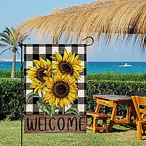 CMEGKE Sunflower Garden Flag, Buffalo Floral Welcome Garden Flag, Spring Summer Garden Flag Vertical Double Sided Burlap Party Holiday Yard Home Farmhouse Outside Decor 12.5 x 18 In B