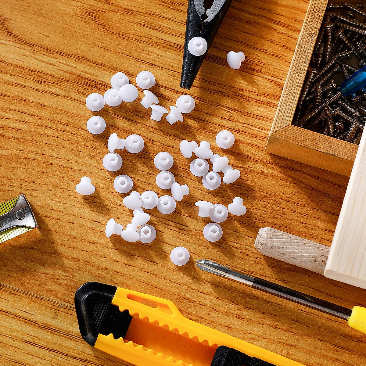 Jetec 300 Pieces 3/16" Plastic Plugs for Round Hole, Screw Cap Drilling Cover Button Plugs for in Furniture Cabinet Cupboard Shelves