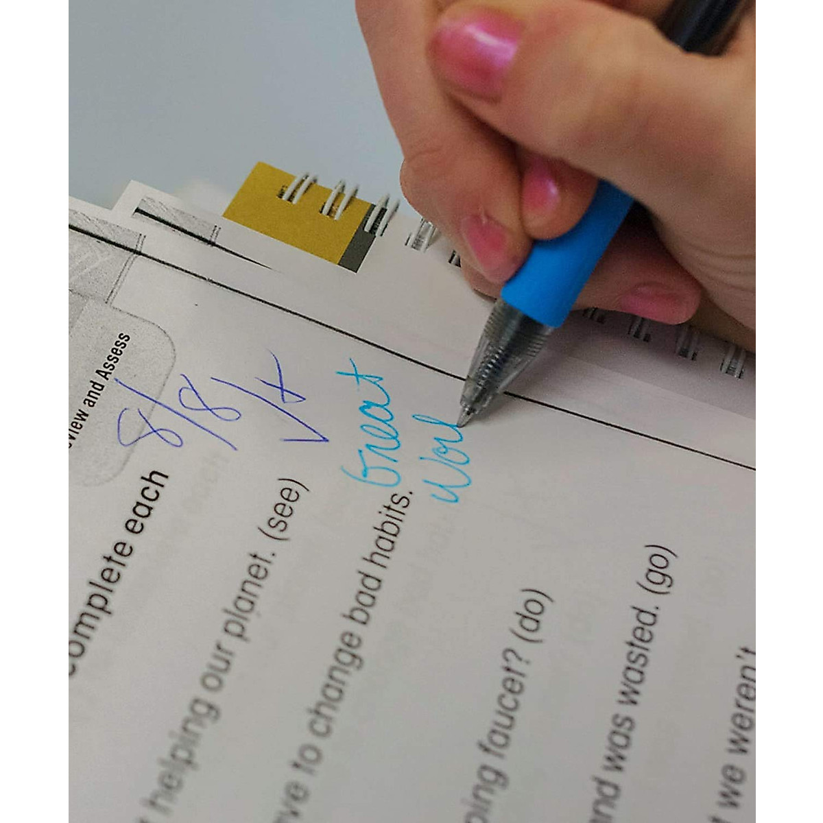 Zebra Pen Sarasa Dry X20 Retractable Gel Pen, Medium Point, 0.7mm, Black Ink, 12-Pack