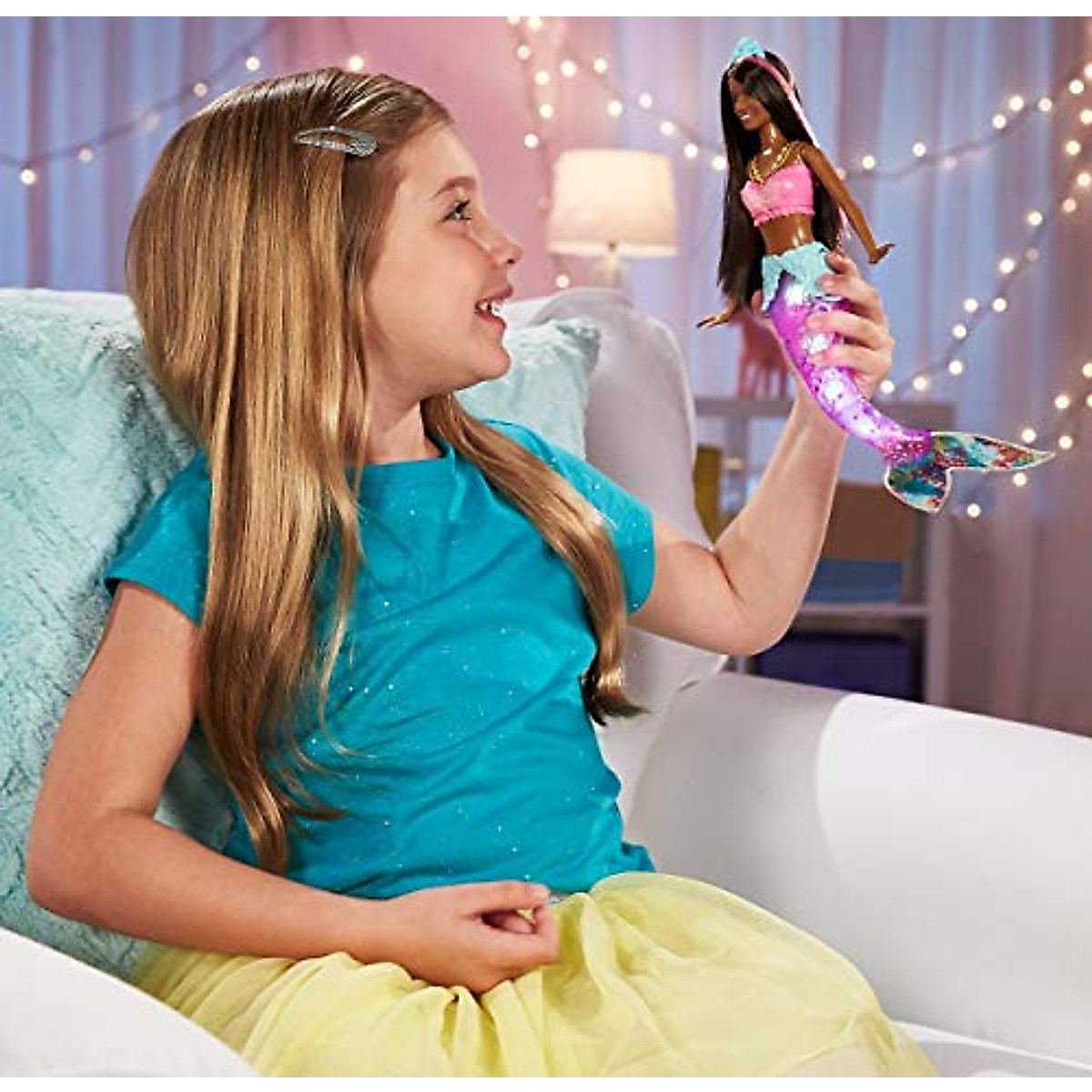 Barbie Dreamtopia Sparkle Lights Mermaid Doll with Swimming Motion and Underwater Light Shows, Approx 12-inch with Pink-Streaked Brunette Hair, Gift for 3 to 7 Year Olds