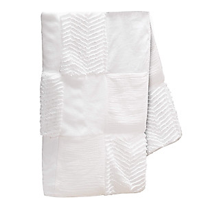 Lambs & Ivy Signature White Luxury Textured Patchwork Crib/Toddler Quilt