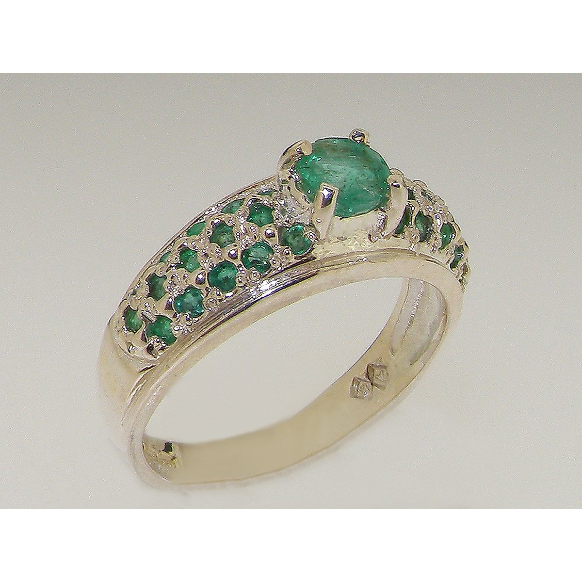 925 Sterling Silver Real Genuine Emerald Womens Wedding Band Ring - Size 4