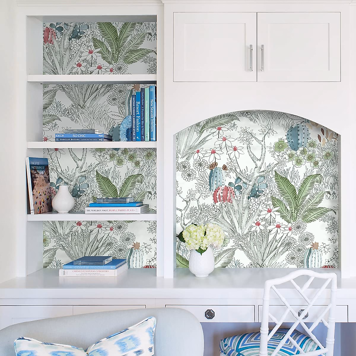 Erfoni Floral Wallpaper Peel and Stick Wallpaper Floral Contact Paper 17.7inch x 118.1inch Vintage Flower Wallpaper Peel and Stick Leaf Self Adhesive Removable Wall Paper Bathroom Cabinets Vinyl