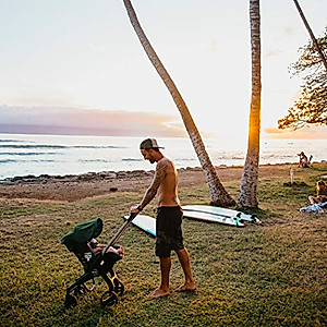 Doona Infant Car Seat & Latch Base - Rear Facing Car Seat and Car Seat Base, Car Seat to Stroller in Seconds - US Version, Nitro Black