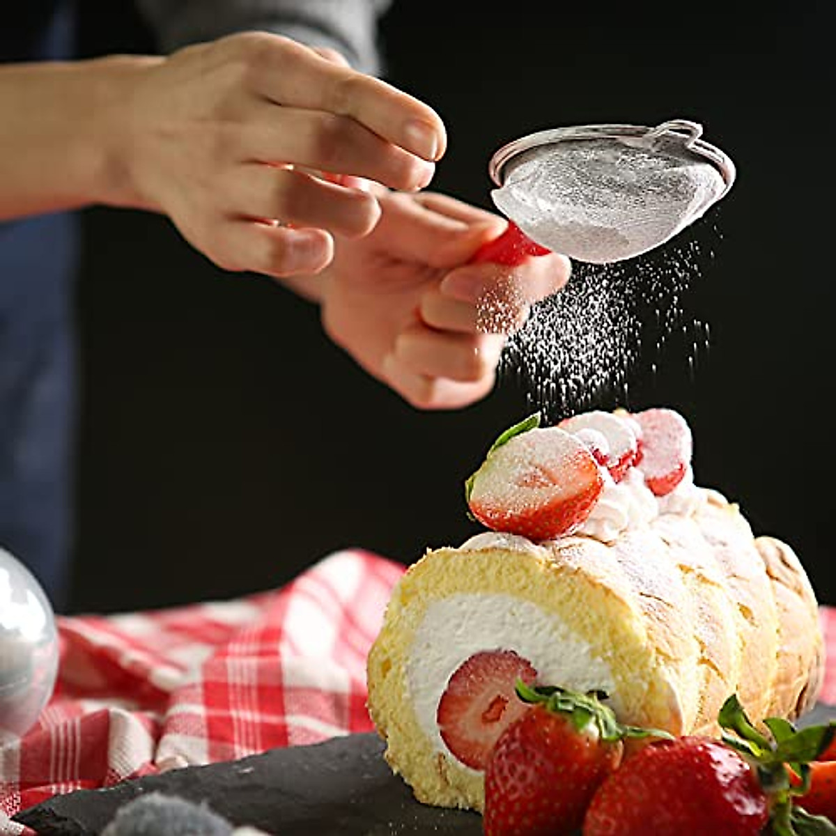 Fine Mesh Strainer Stainless Steel 3 Inch Small Mini Tea Strainer Cocktail Food Coffee Sturdy Long Handle Double Straining Sifter Kitchen Metal Bar Sieve Utensil strainer for juicing (Silver)