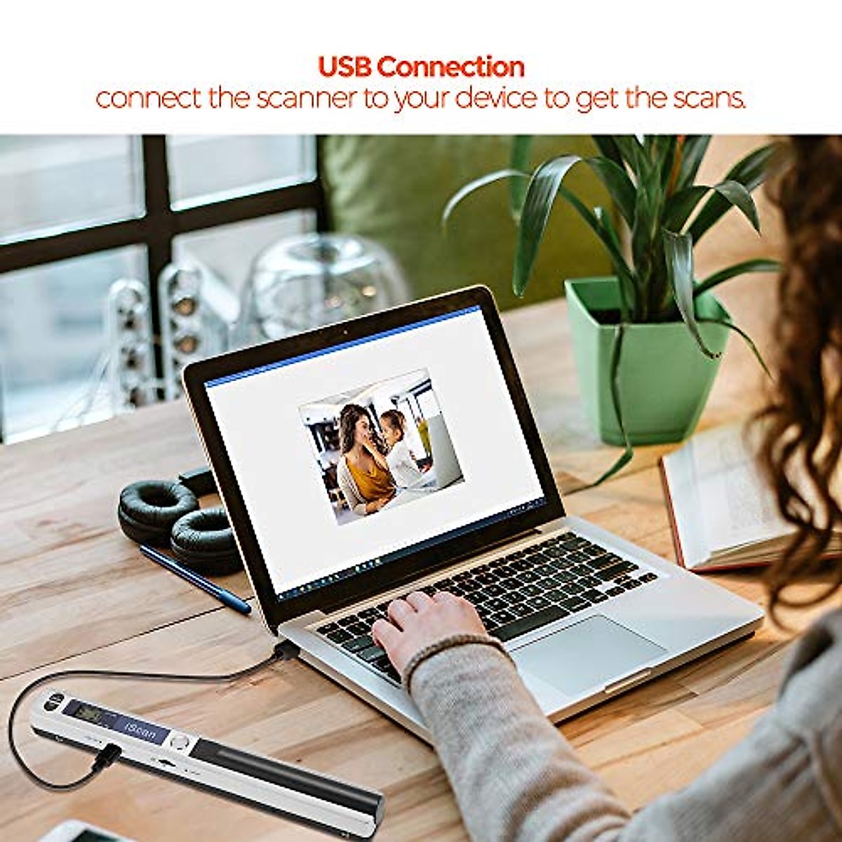 MUNBYN Portable Scanner, Photo Scanner for A4 Documents Pictures Pages Texts in 900 Dpi, Flat Scanning, Include 16G SD Card, No Driver