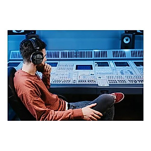 beyerdynamic DT 990 PRO Over-Ear Studio Headphones in black. Open construction, wired (Renewed)