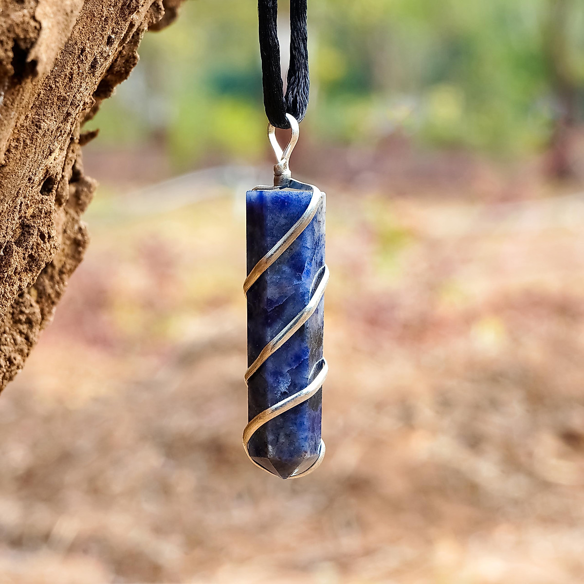 Natural Sodalite Crystal Healing Necklace - for Third Eye Chakra. Promotes Communication, Deepens Meditation, Instills Drive for Truth. Calms Anxiety, Enhances Self-Acceptance. with Stylish SS Chain