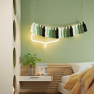 Christmas Tassel Garland with Wood Bead Jungle Leaves Garland Banner for Classroom Party Nursery Kids Bedroom Room Wall Birthday Baby Shower Wedding Decor (E)