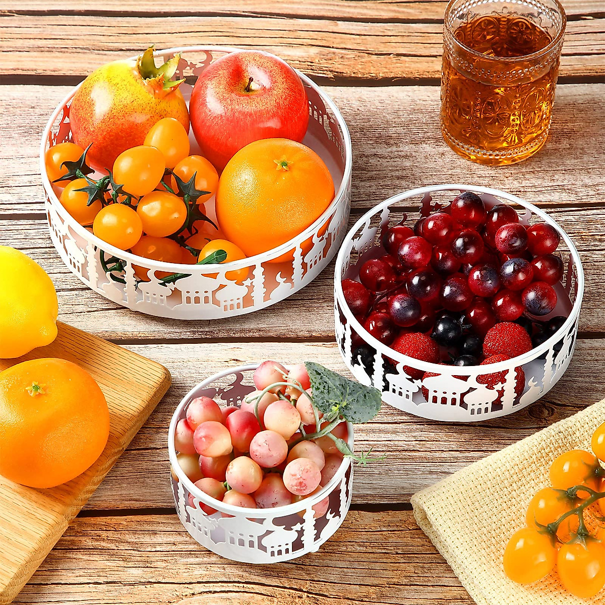 Sumind 3 Pcs Ramadan Serving Trays Eid Mubarak Round Metal Food Trays Crazy Night Islam Eid Mubarak Plates Food Storage Containers for Eid Islamic Muslim Activity Party Favor, White