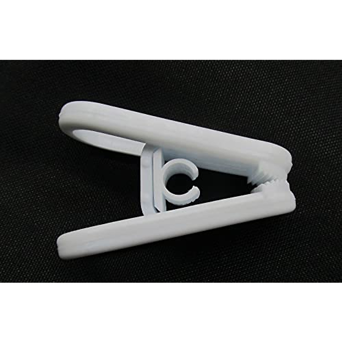 NAHANCO CLIP100 Plastic Tubular Hanger Clip (Pack of 100)