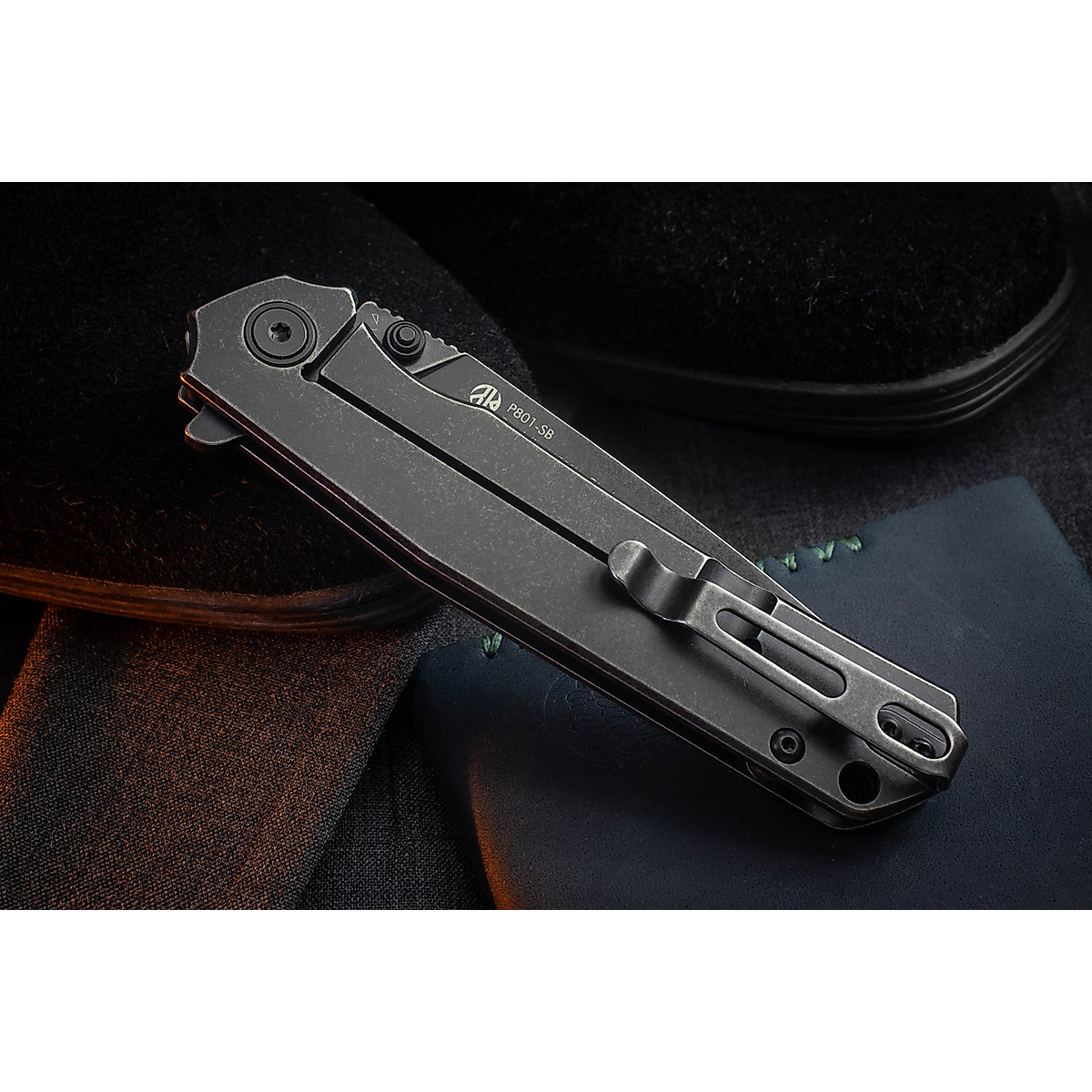 Ruike Pocket Knife for men Tactical Folding Knives Small Frame Lock 14C28N Stainless Cool Steel Camping Knives with Pocket Clip Hiking WorK EDC Knife Outdoor Gear Tool Women Gifts P801-SB