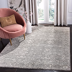 SAFAVIEH Evoke Collection 4' x 6' Grey/Ivory EVK270S Shabby Chic Distressed Non-Shedding Living Room Bedroom Accent Rug
