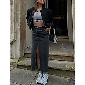 Aedceal Women's Cropped Bomber Jacket Button Down Stand Collar Varsity Coats Outerwears with Pockets(Black-M)