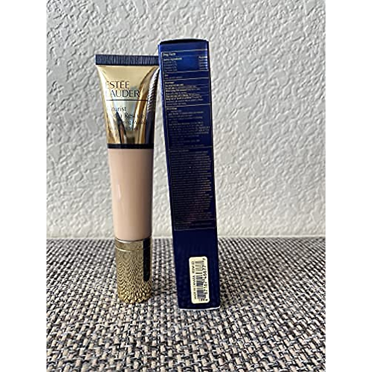 Estée Lauder Futurist Hydra Rescue Moisturizing Makeup SPF 45 Dawn 2W1