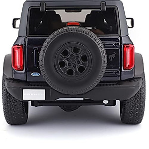 2021 Ford Bronco Wildtrak Dark Blue Metallic with Dark Gray Top Special Edition 1/18 Diecast Model Car by Maisto 31456