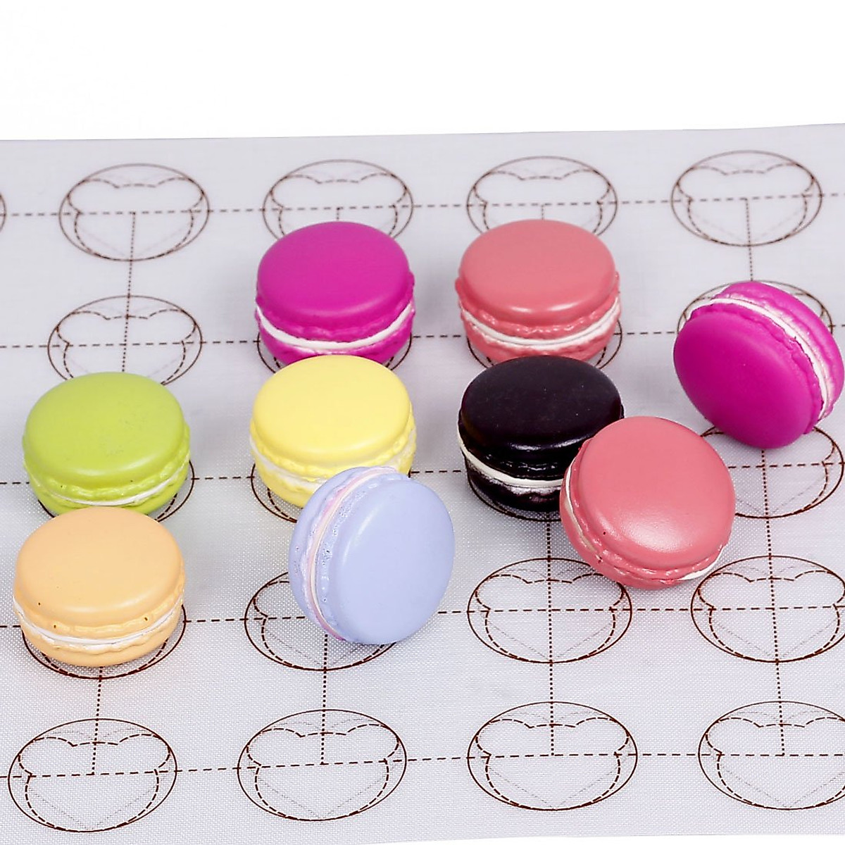 2pcs Silicone Baking Mat for Macarons, 15.3" x 11" Mat Liner with 35 Circles Macaron Template, Reusable Non-stick Surface Pastry Mat