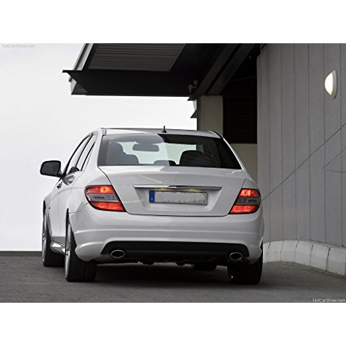 eSATAH Car Rear View Camera for Mercedes Benz C180 C200 C280 C300 C350 C63 AMG & HD CCD Night Vision Waterproof and Shockproof Reversing Backup Camera