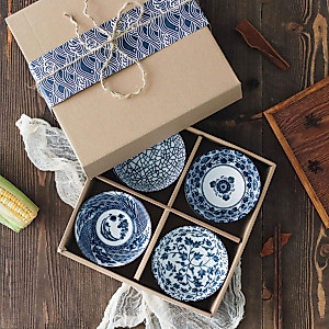 Set of 4 Porcelain Japanese Bowls W Gift Box for Ramen Noodle Udon Noodle Rice Vietnamese Soup Cereal Pho Popcorn Oatmeal (Traditional Blue and White)