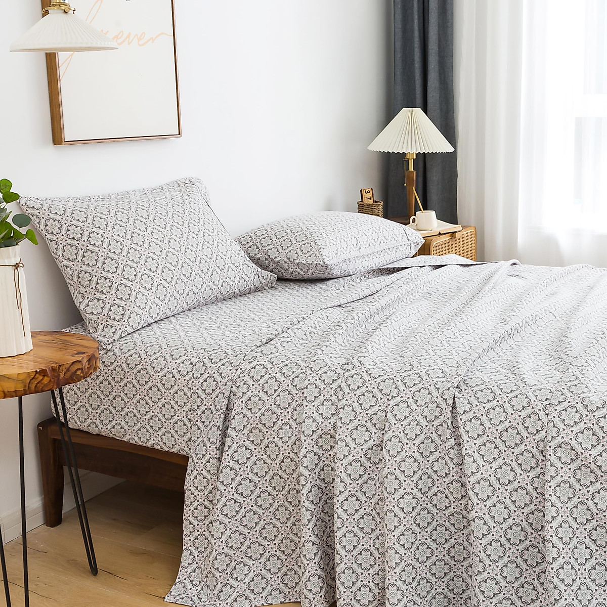 KaceMoo King Sheet Set 4PC Printed Sheets Beige Floral Pattern Boho Sheets Cooling Deep Pocket Microfibe Bed Sheet King Size, Luxury, Soft, Breathable, Hypoallergenic, Wrinkle Free for Kids Room, Dorm