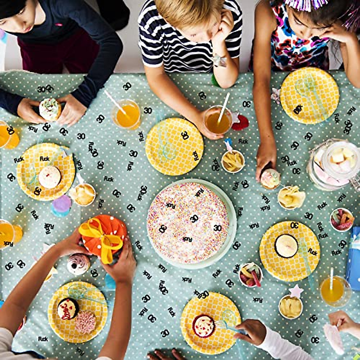 INNORU Fuck 30 Confetti Black Glitter, Happy 30th Birthday Table Confetti, I'm 30 Paper Scatter, Funny 30th Birthday Party Table Decorations Confetti, 120pcs