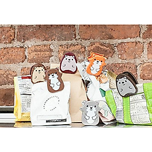 Kizmos Magnetic Multipurpose Bag Clips, Set of 7, Multicolored & Kikkerland Woodlands Bag Clip, Set of 6