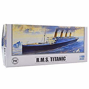 Premium Hobbies R.M.S Titanic W/Colored Parts 1:000 Plastic Model Kit 310V
