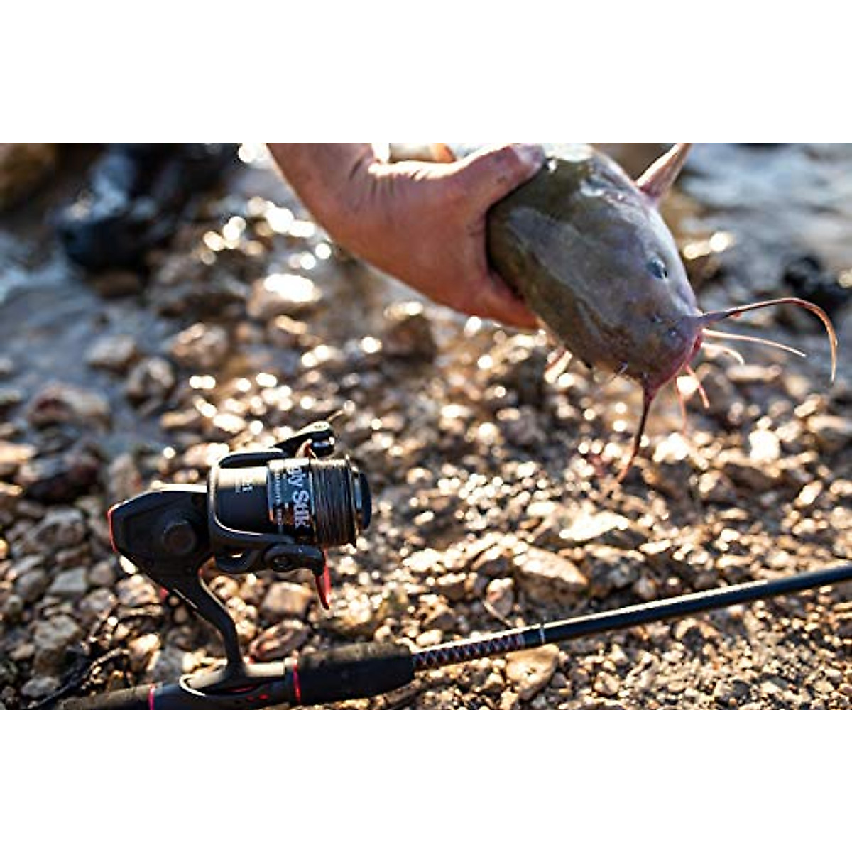 Ugly Stik Ugly Tuff Spinning Spinning Reel, Size 25, 5 Stainless Steel Ball Bearing System, Oil Felt Front Drag Drag, Max of 16.5lb I 7.5kg, Black