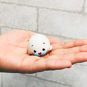 TOYTRON Baby Seal Harp, Harp and Friends, Ice Cream Castle, Battery Operated Interactive Playset Toy with Various Light and Sound Effects - 3 Years and up