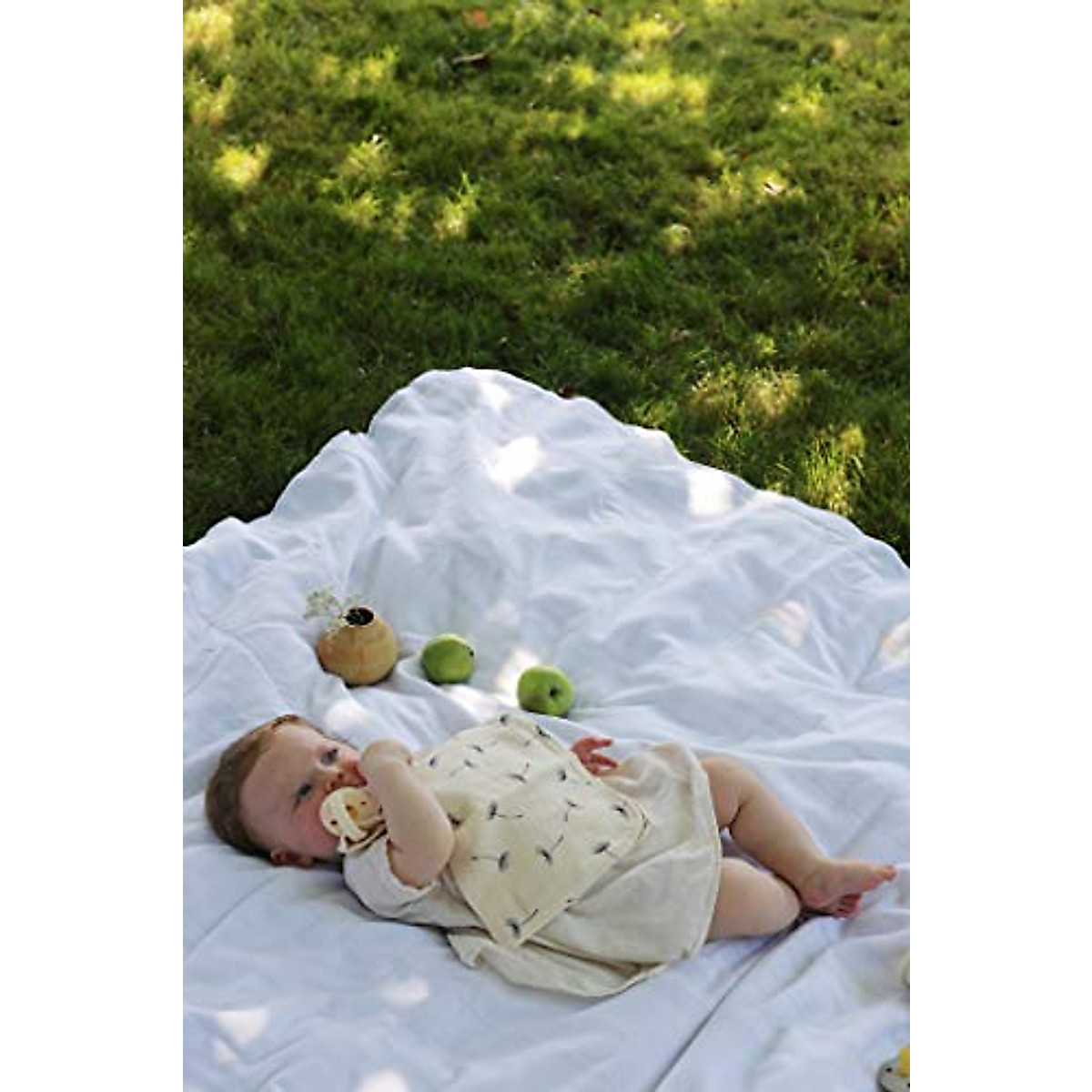 Marlowe & Co Organic Cotton Muslin Baby Blanket with Snap Closure, 100% Organic Cotton Muslin Lovey Blanket with Holder, Blanket Only (Floral Vanilla)
