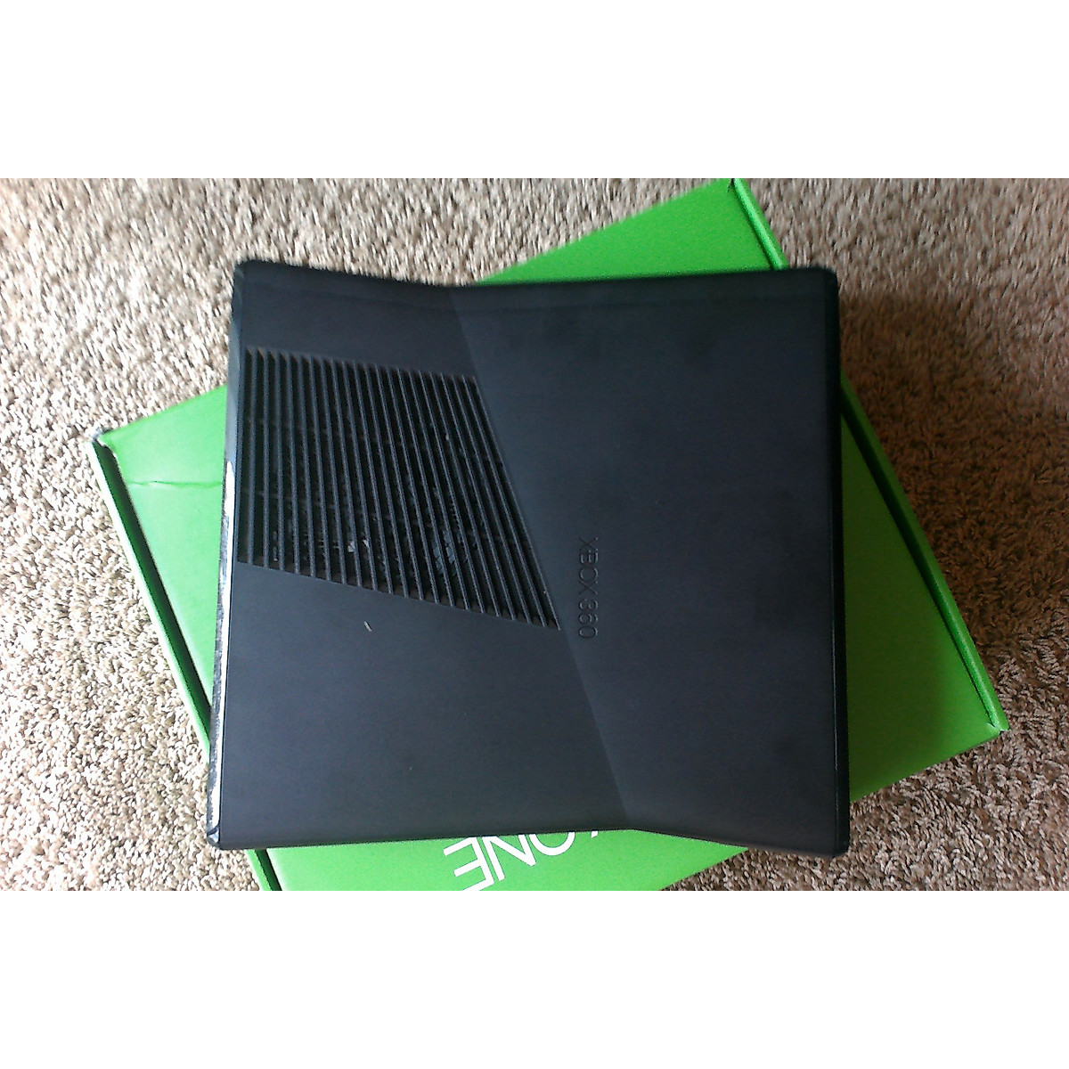 Microsoft Xbox 360 S 250GB System Kinect Bundle