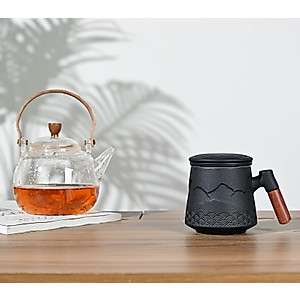 NCQIXIAO Tea Cup with Infuser and Lid, Gradual Mountain and Spray Tea Mug Cups with Infuser, Wood Handle Ceramic Coffee Mug with Lid Tea 430ml/14.50 OZ (Black)