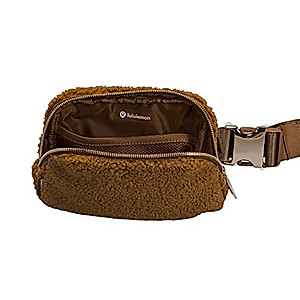 Lululemon Athletica Lululemon Everywhere Fleece Belt Bag (Burnt Caramel)