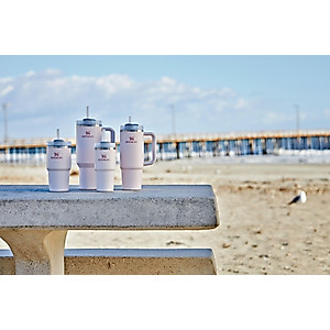 Stanley Quencher H2.0 FlowState Stainless Steel Vacuum Insulated Tumbler with Lid and Straw for Water, Iced Tea or Coffee, Smoothie and More, Rose Quartz, 30 oz