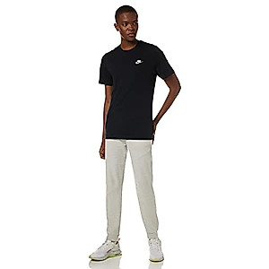 Men's Nike Sportswear Club T-Shirt, Nike Shirt for Men with Classic Fit, Black/White, L