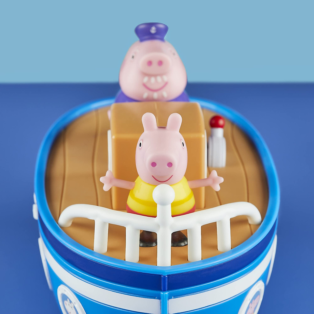 Peppa Pig Peppa’s Adventures Grandpa Pig’s Cabin Boat Vehicle Preschool Toy: 1 Figure, Removable Deck, Rolling Wheels, for Ages 3 and Up